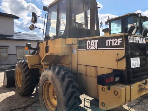 CAT【IT12F】車検あり(令和32年12月まで！) タイヤショベル ホイールローダー 除雪機 建設機械 プラウ 配管付 ブレード付 全国 ...